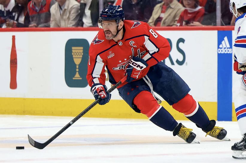 Here's How I'm Crushing Baseball and Hockey This Month - Elite Sports Beat